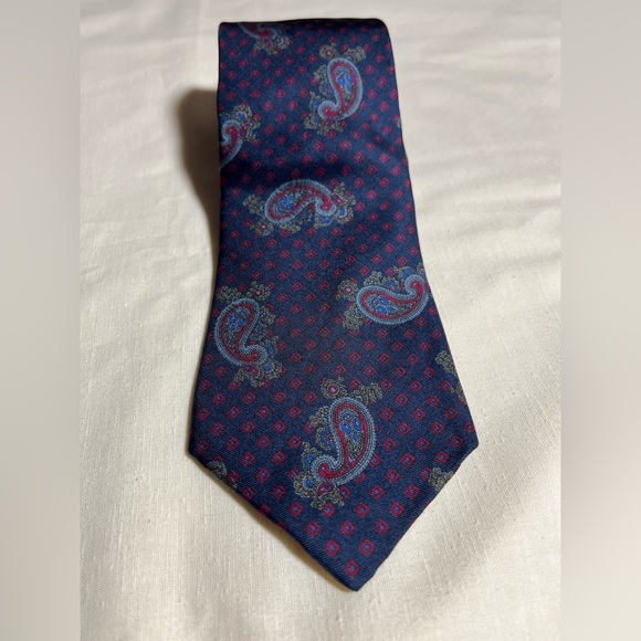 Daks | Accessories | Daks Classic Paisley Mens Imported Silk Tie Navy ...